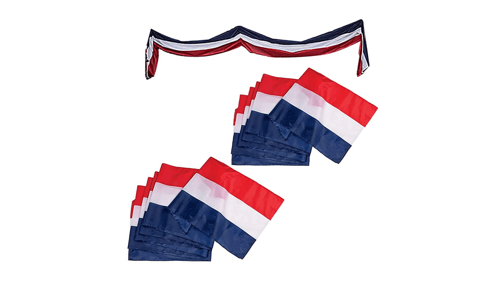 Guide to Patriotic Buntings: American Flag Buntings and More for Your ...
