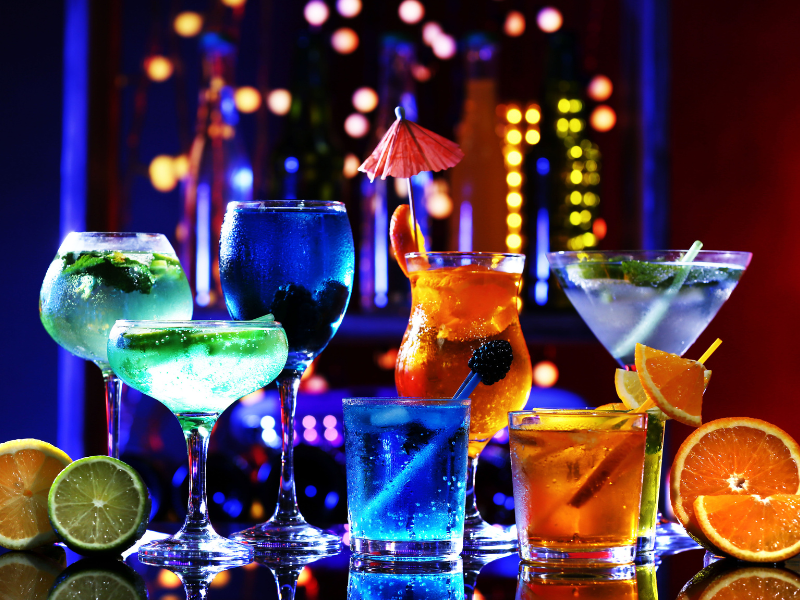 How to Plan a Bar Crawl: A Savvy Bar Owner’s Guide - Unix Commerce